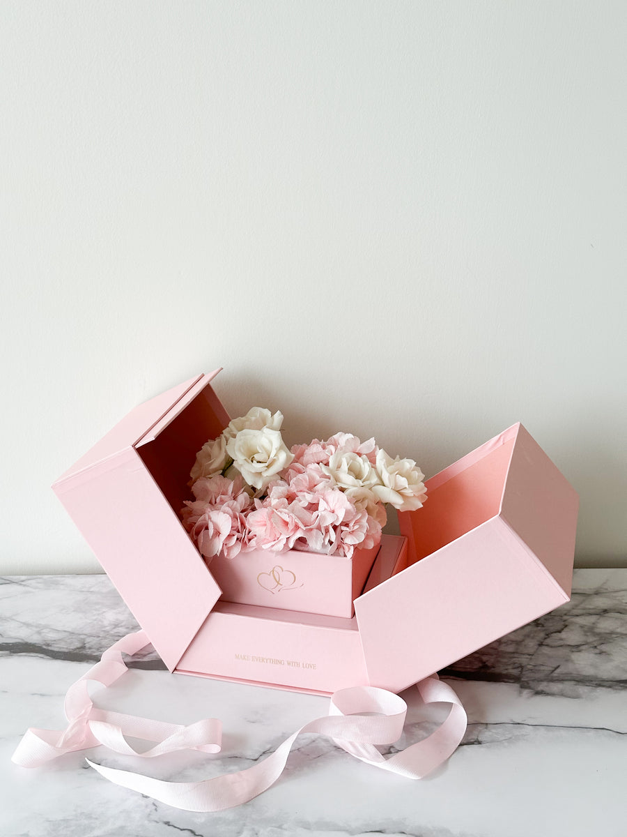 Luxury Acrylic Square Flower Box With Heart Cut-Out, Flower Boxes ...